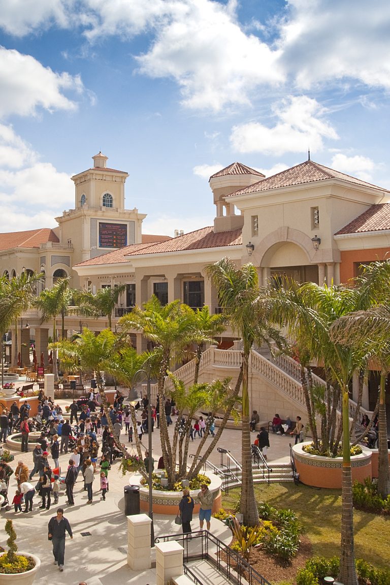 JULY EVENTS AT THE VILLAGE AT GULFSTREAM PARK – Premier Guide Miami