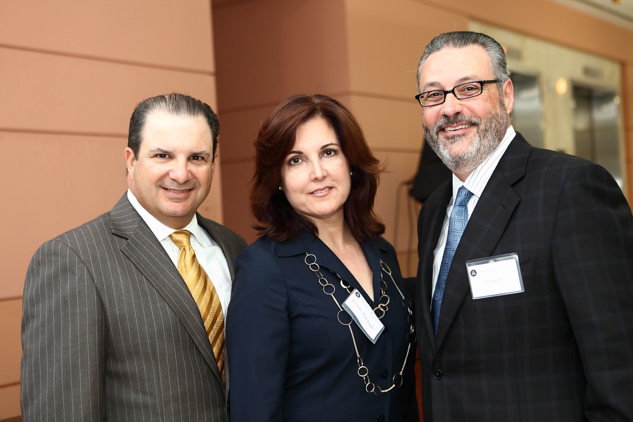 Miami business leaders gather for Apollo Bank brand launch celebration ...