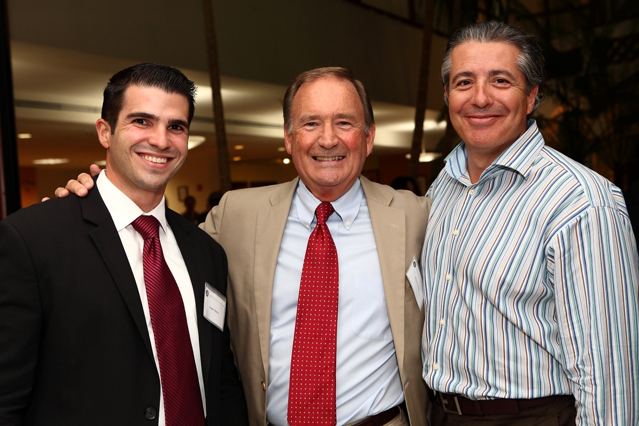 Miami business leaders gather for Apollo Bank brand launch celebration ...