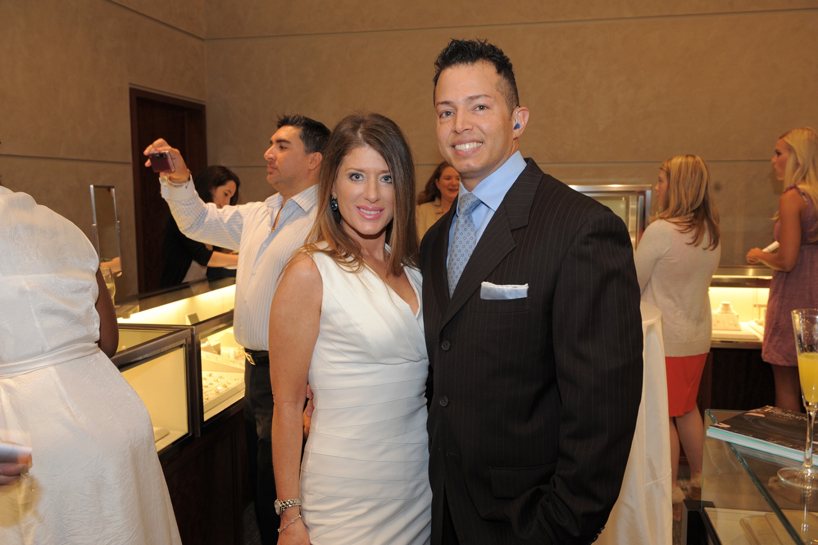 TIFFANY & CO. AND THE MARLINS COMMUNITY FOUNDATION HOST BOOK LAUNCH FOR ...