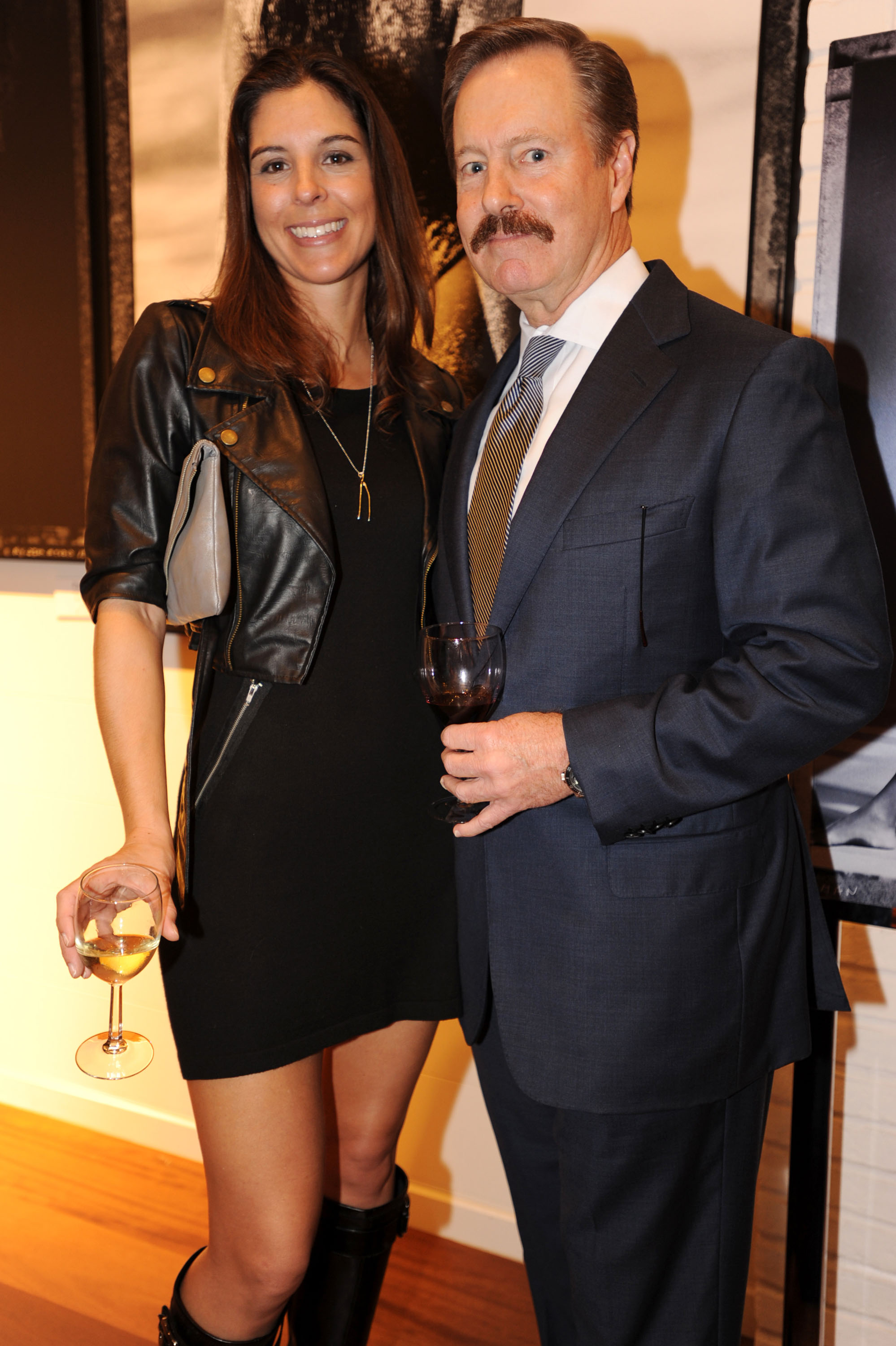 Sara Colombo honors famed fashion photog Marco Glaviano with chic ...