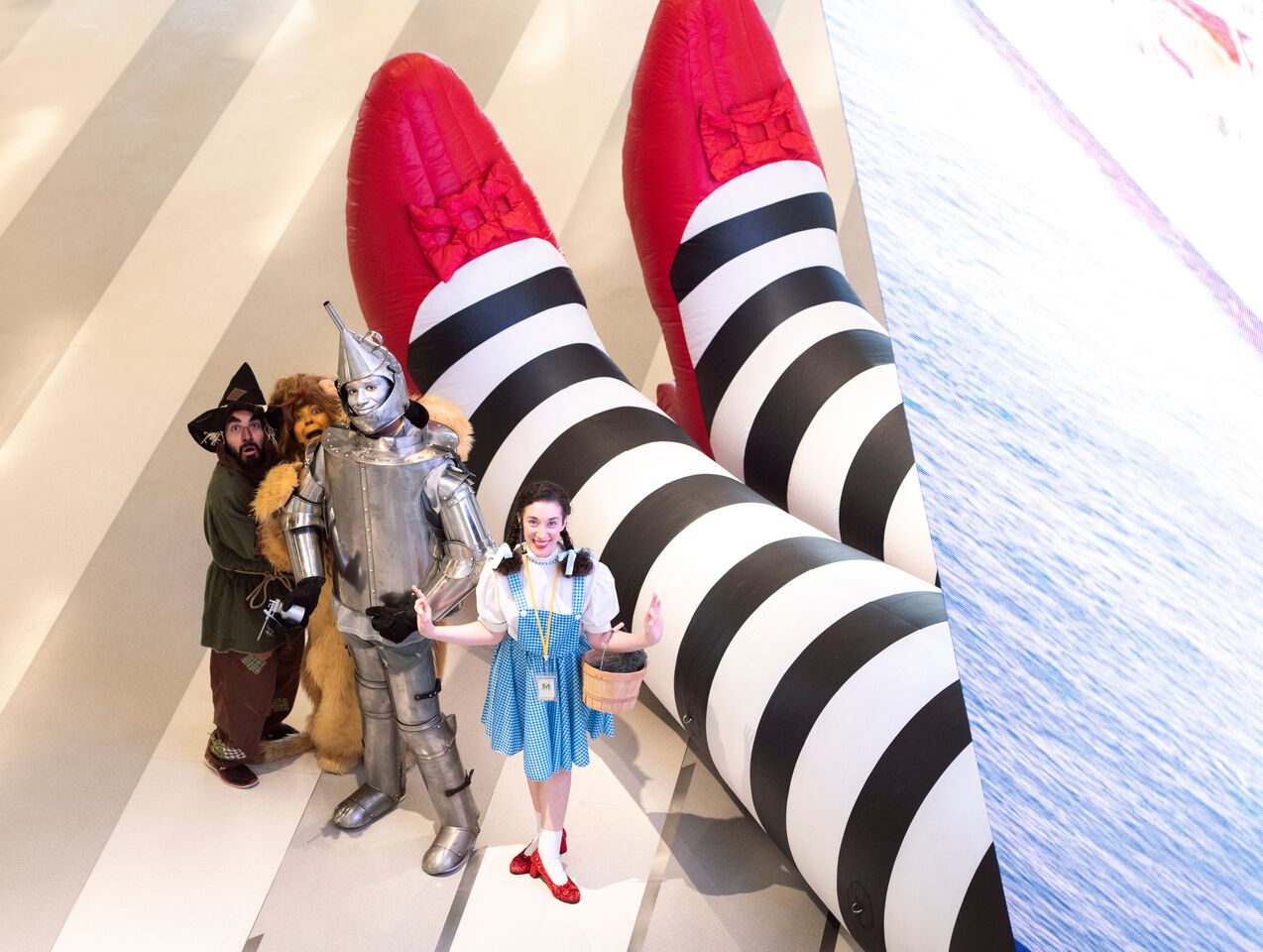EXPLORE THE LAND OF OZ LIKE NEVER BEFORE AT MIAMICENTRAL STATION ...