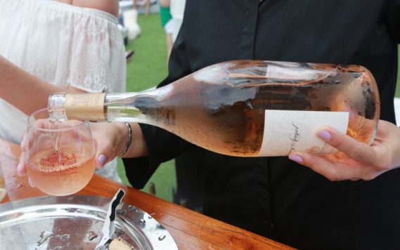 Rosé Pool Party hosted by Geoffrey Zakarian – Premier Guide Miami