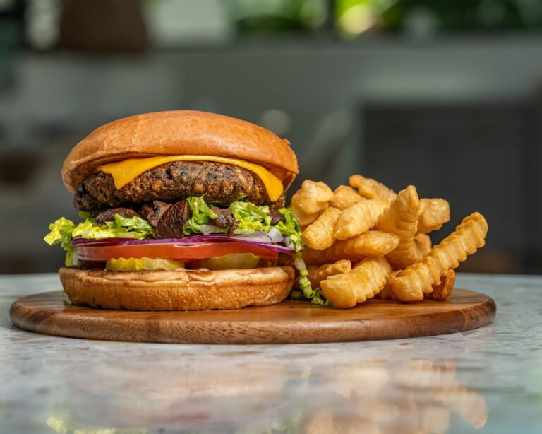 PLANTA Queen Welcomes A Plant-Based Burger Concept To Its Menu ...