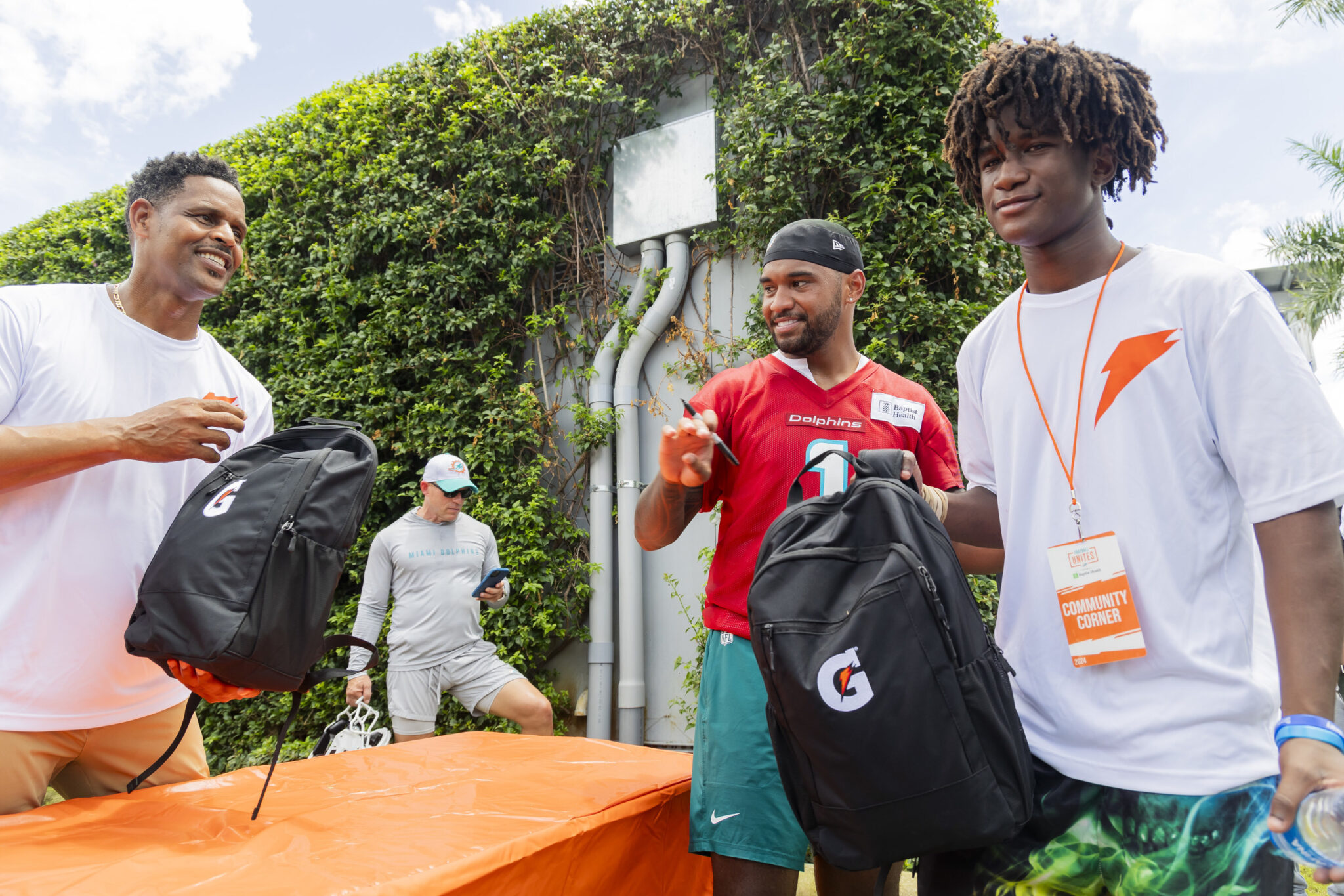GATORADE, MIAMI DOLPHINS AND TUA TAGOVAILOA CHAMPION YOUTH ACADEMICS ...