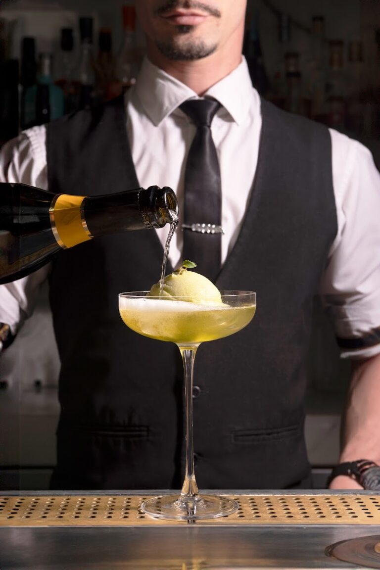 LPM Miami Launches, Cinq à Sept, Brickell’s Newest Aperitif Offering ...