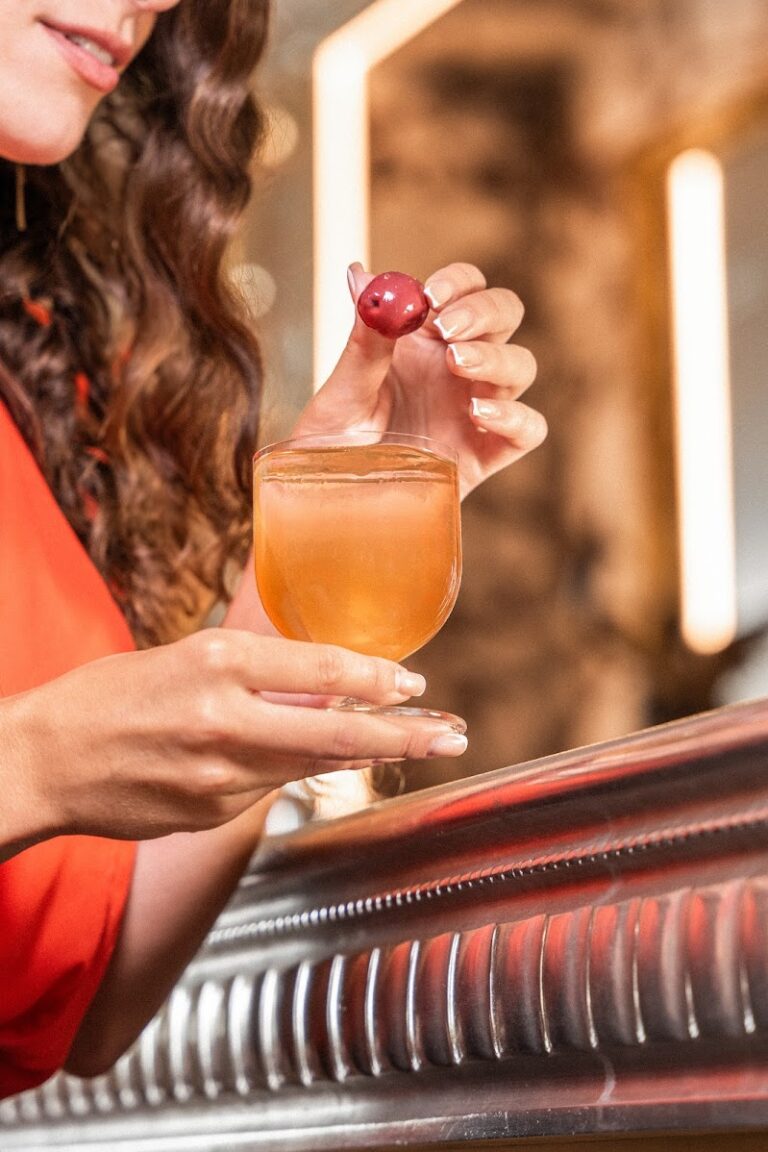 LPM Miami Launches, Cinq à Sept, Brickell’s Newest Aperitif Offering ...