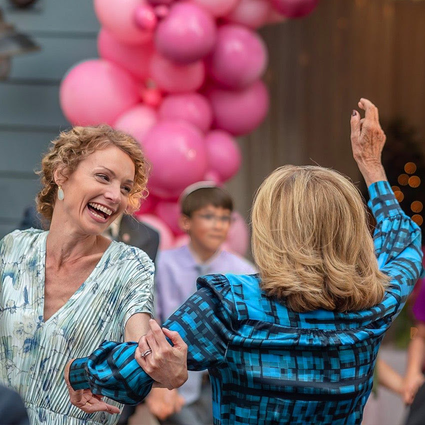 One Big Happy Family: World Premiere – Premier Guide Miami