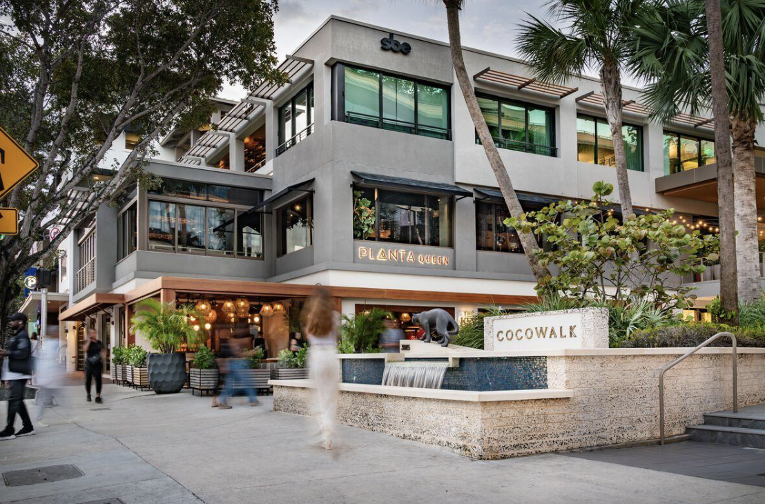 CocoWalk Commemorates the 61st Anniversary of the Coconut Grove Arts ...