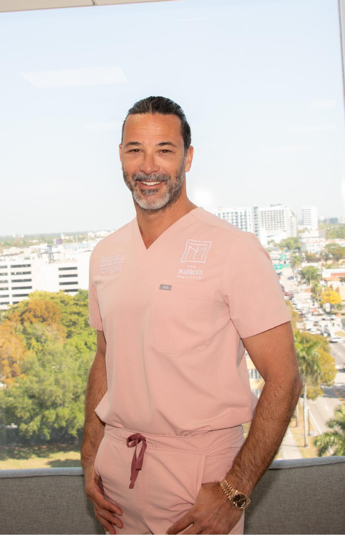 Miami’s Master Sculptor: Dr. Rian Maercks Redefines Natural Beauty and ...