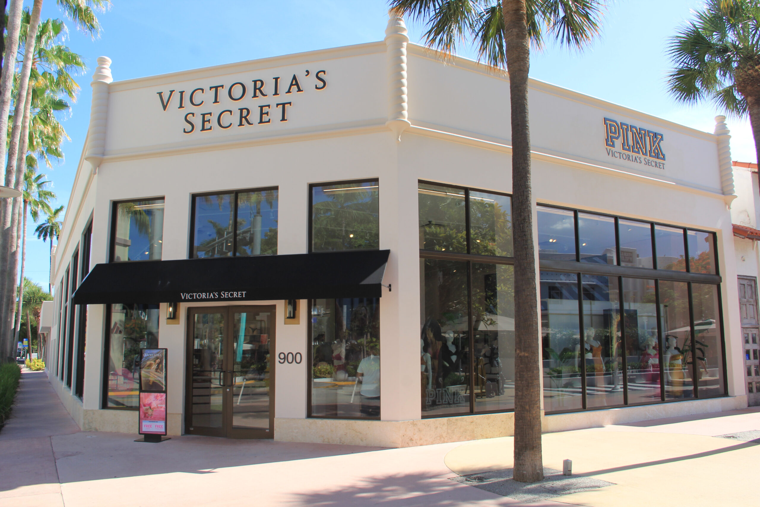 Victoria’s Secret Has Opened Its New Flagship Store in Miami Beach ...