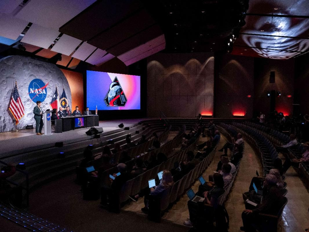 NASA Invites Media to Cover Artemis Mission from Johnson Space Center ...