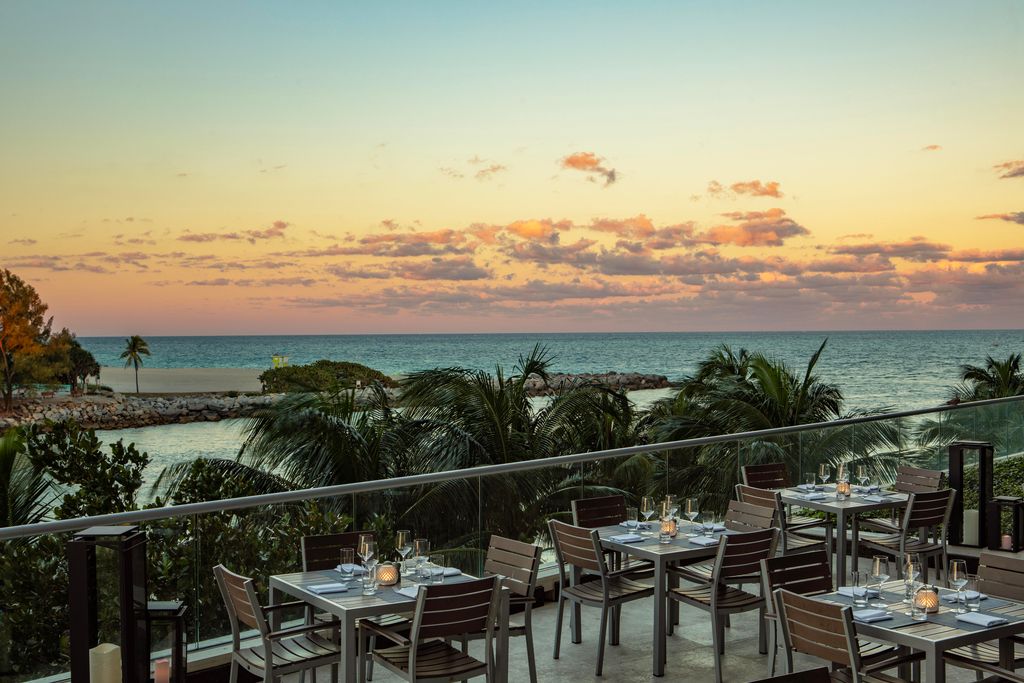 Valentine’s Day at Artisan Beach House – Premier Guide Miami